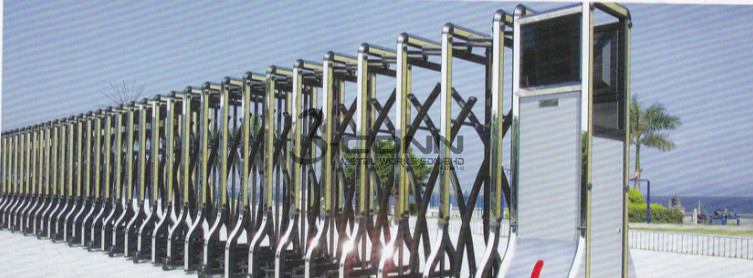 Intelligent Retractable Gate